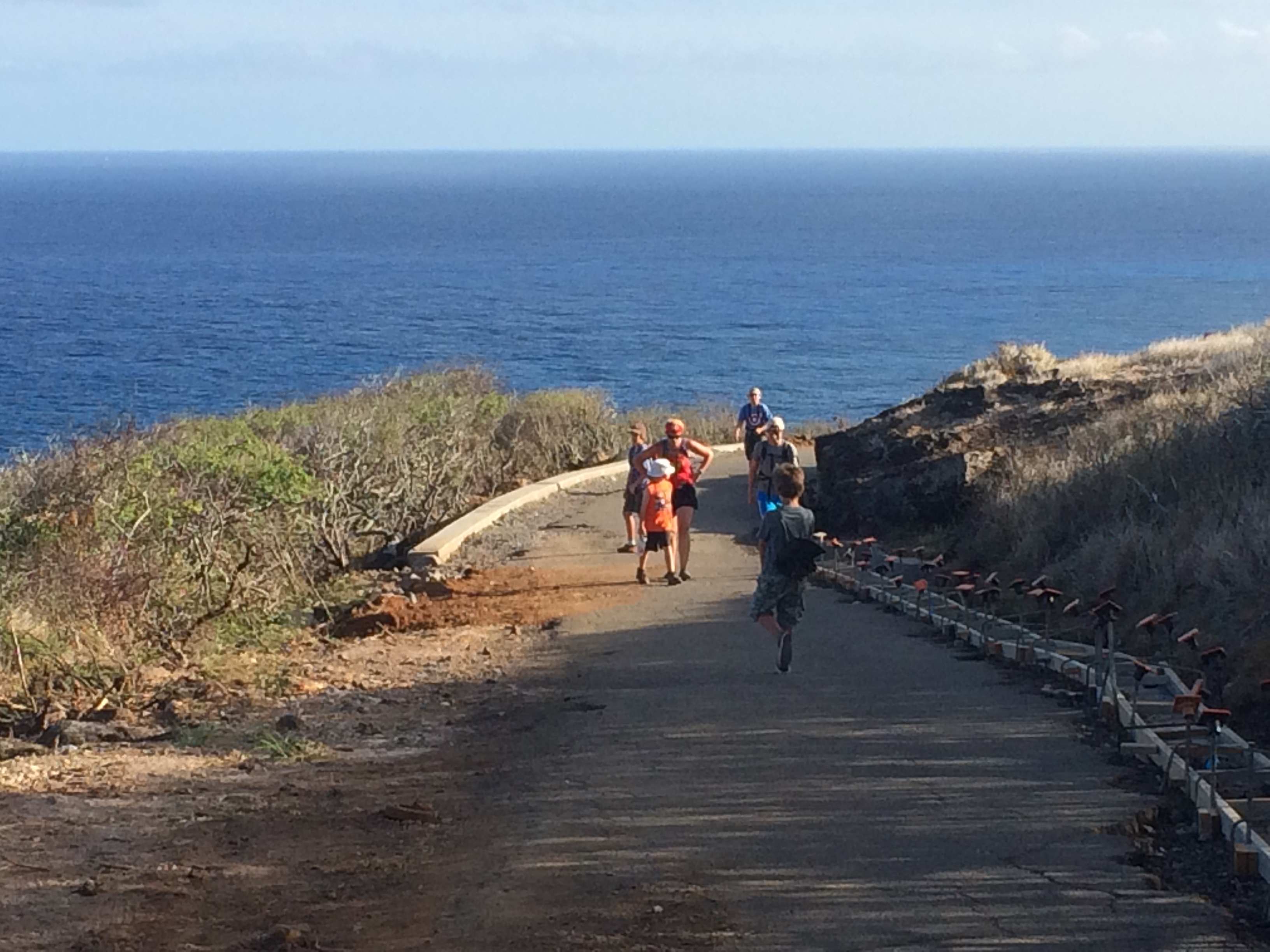 Makapu’u lighthouse hike in Oahu | Road Tripping For Kids Travel Blog